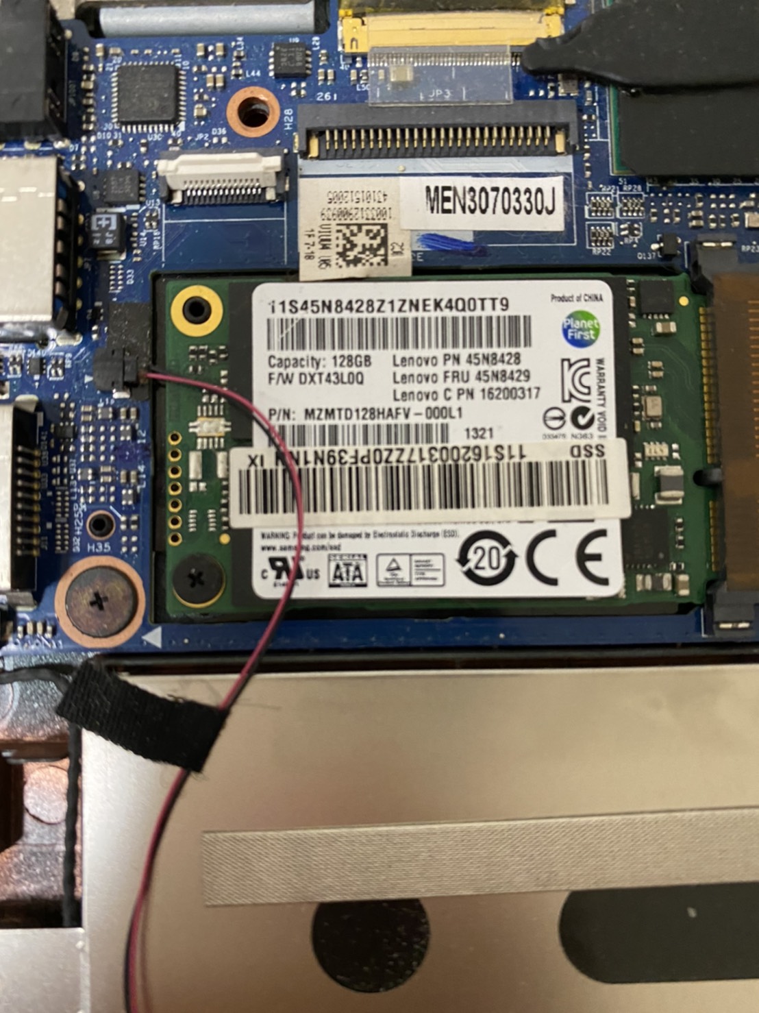 【HDD/メモリー交換用】lenovo ideaPad Yoga 11s 分解手順 | azablog -あざぶろぐ-